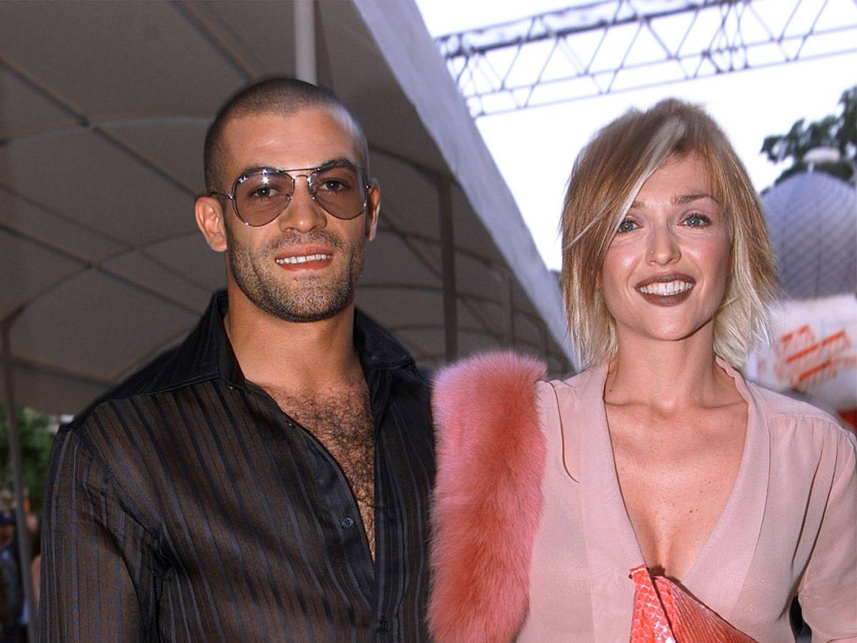 Buona Domenica, le nozze poi il burrascoso addio: la storia d'amore tra Paola Barale e Gianni ...