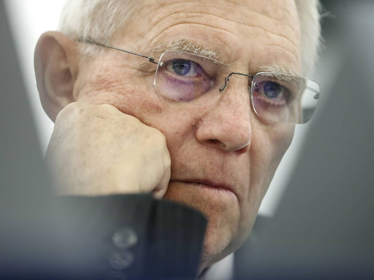 Schäuble e il rifiuto da gran signore. "Mi chiesero di sostituire la ...