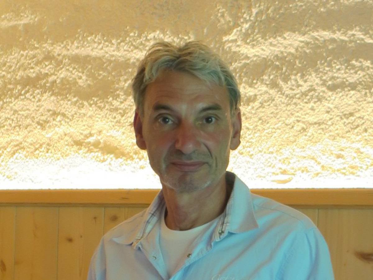 Pensionato compare in un film per 77 euro. Ma l'Inps gliene chiede ...