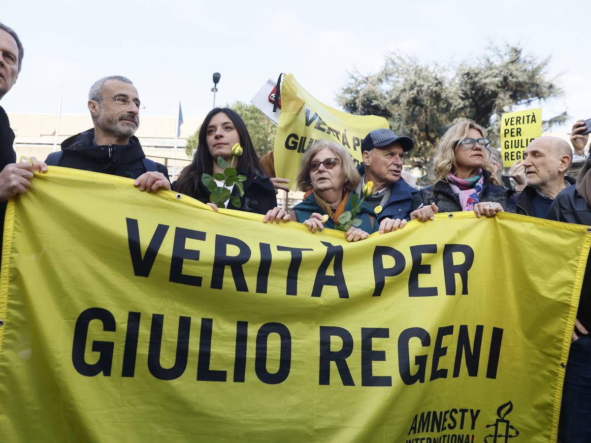 "Giornata molto importante". Si apre il processo per la morte di Giulio ...