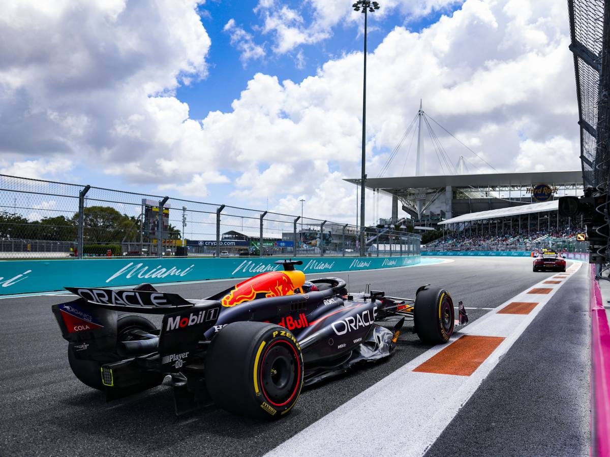 F1 Verstappen vince la sprint race di Miami ma stavolta Leclerc è vicino