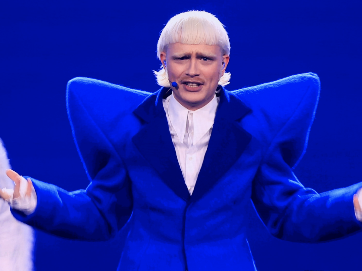 Eurovision, squalificata l'Olanda. Il cantante Joost Klein sotto ...