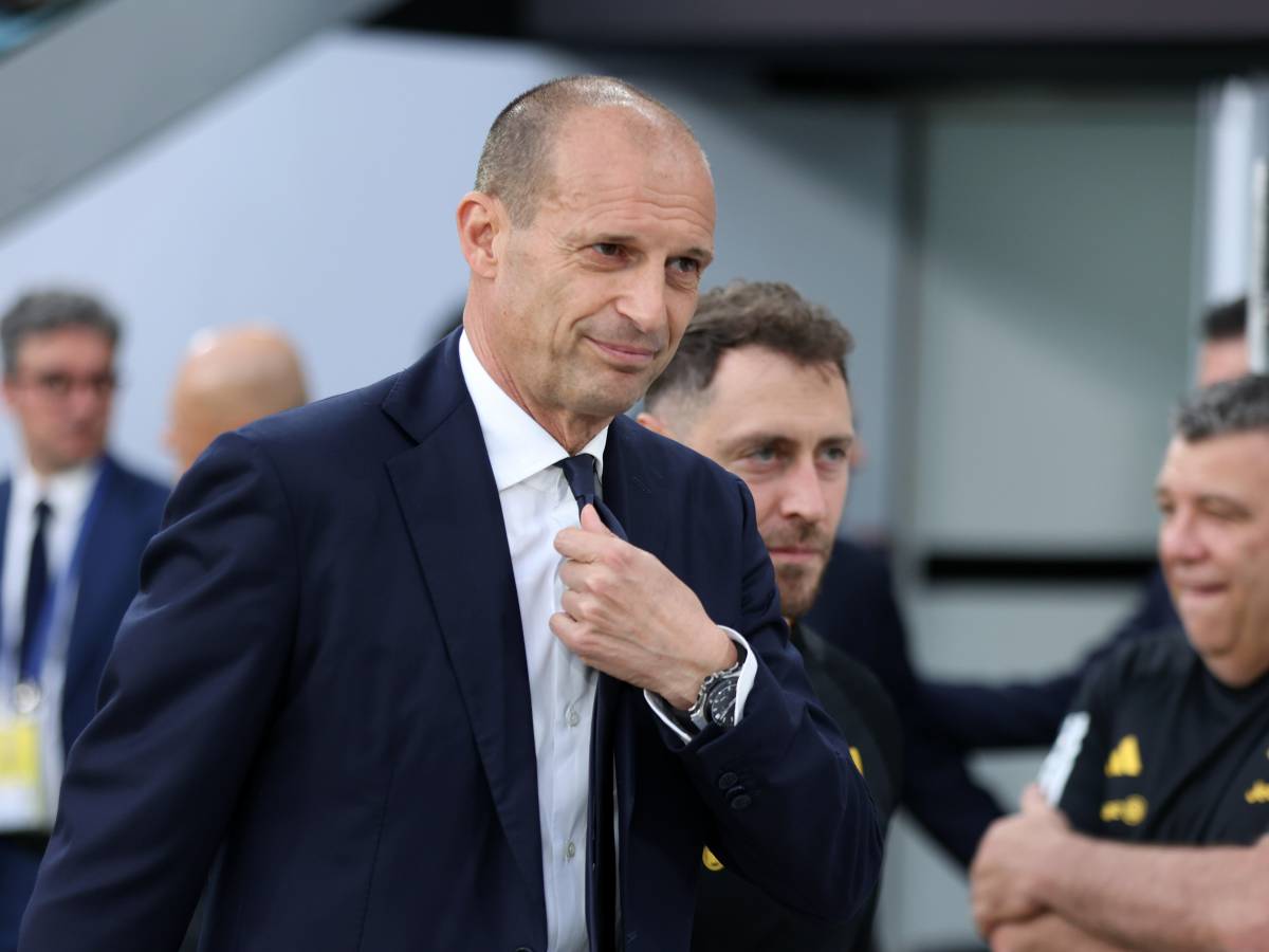 Imperdonabile la sfuriata in Coppa Italia: Allegri esonerato dalla ...