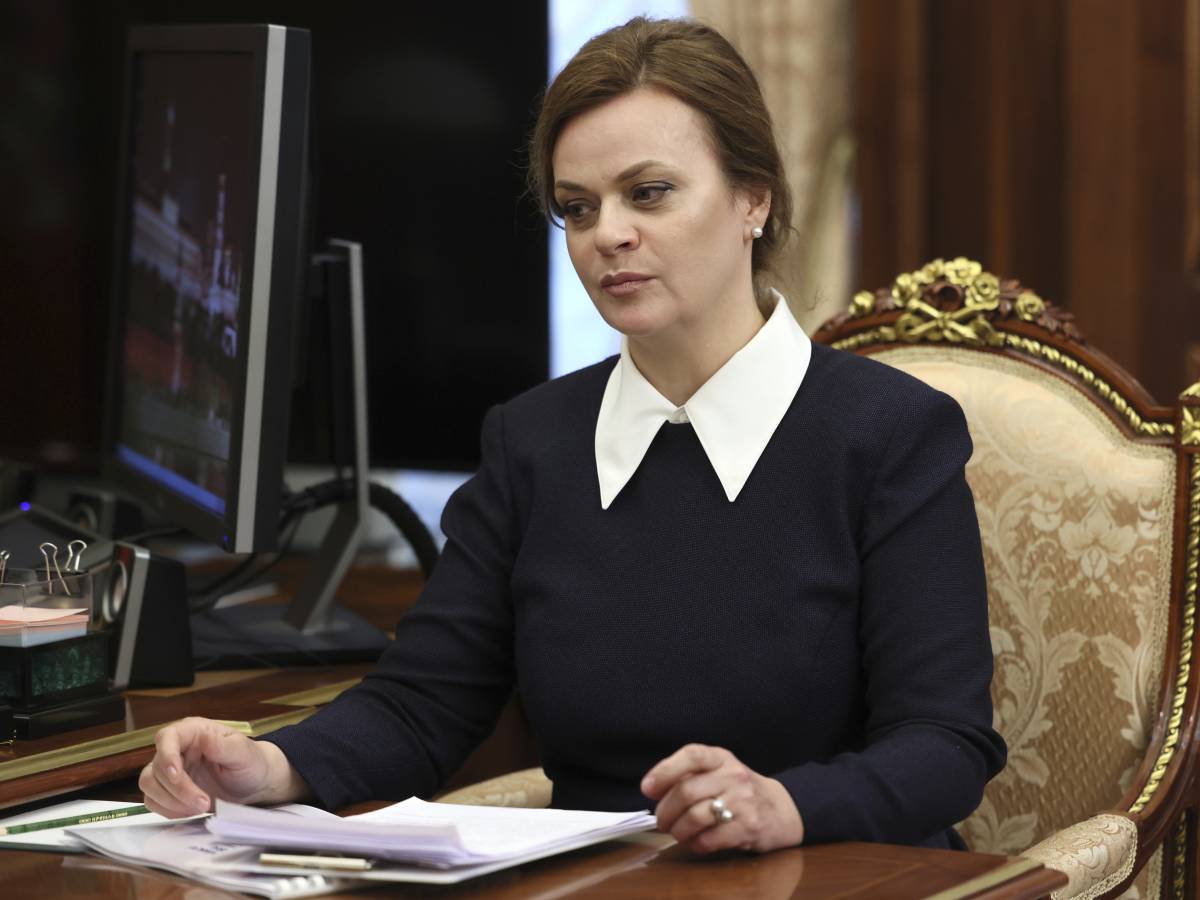 Fuori 4 viceministri, dentro la cugina Anna. Le mosse di Putin (che ...