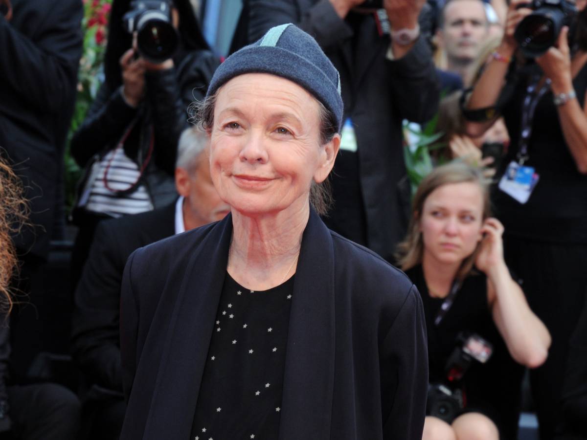 Laurie Anderson pubblica il concept album Laurie Anderson pubblica il concept album