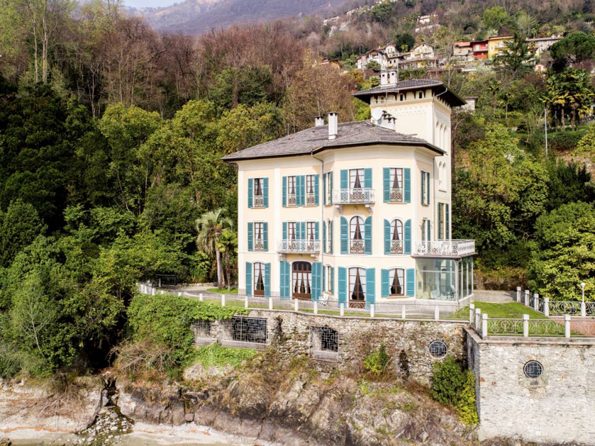 Venduta Villa d'Azeglio. Fu la dimora di Massimo d'Azeglio sul Lago ...