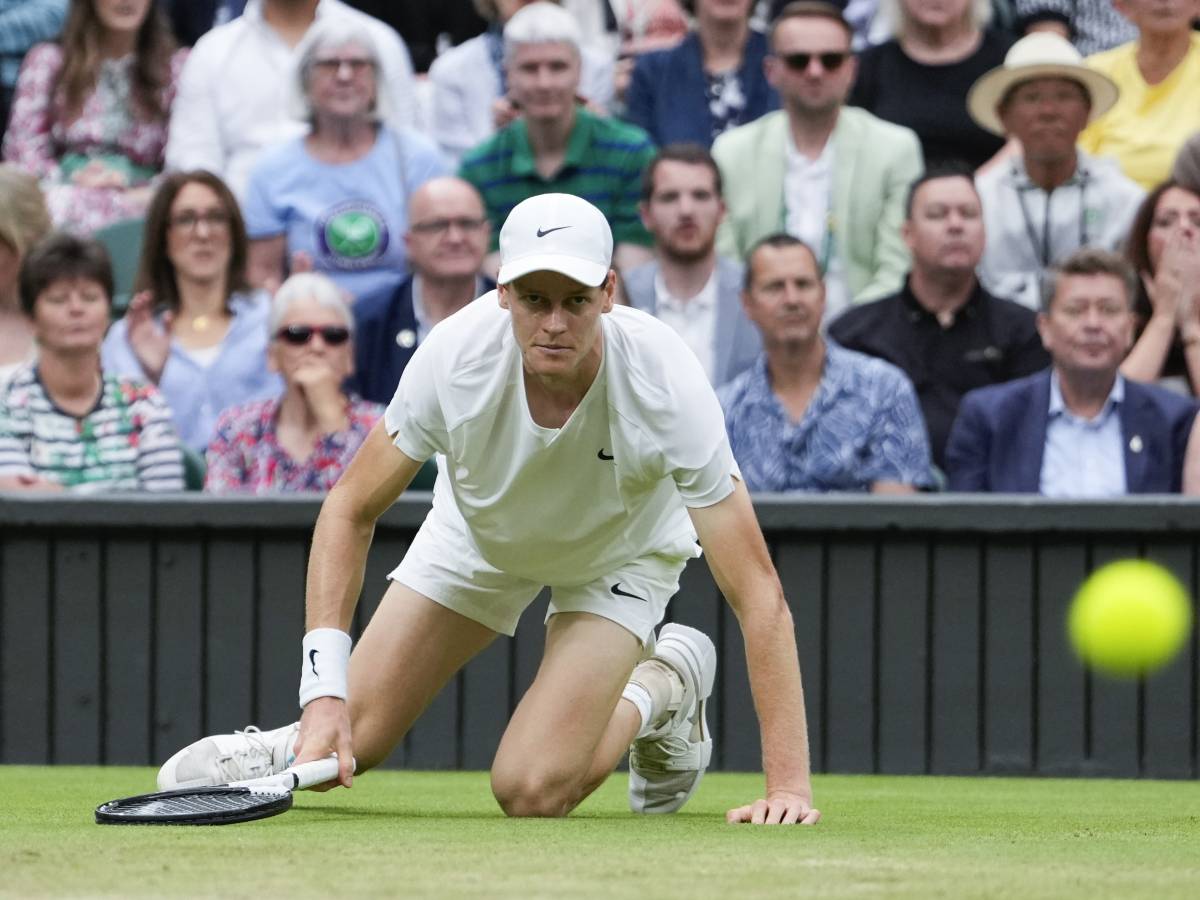 Kyrgios: "Ridicolo, deve star fuori 2 anni". Shapovalov: "Per lui ...