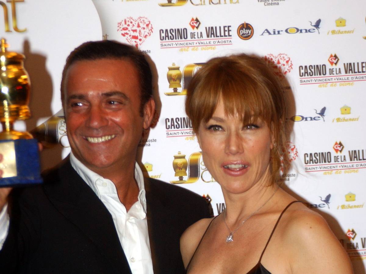 Il set, le nozze lampo, le scappatelle: la storia d'amore tra Nancy ...