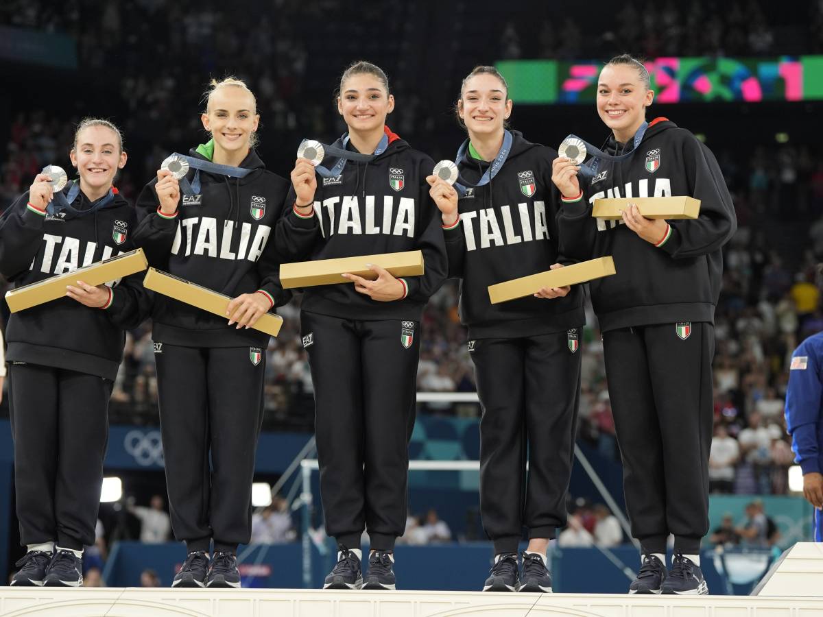 Parigi 2024, le Fate si arrendono solo a Simone Biles e conquistano uno ...