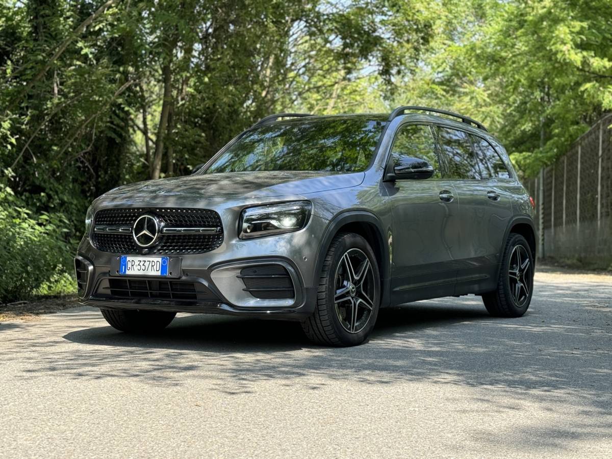 Mercedes GLB 220d: si aggiorna e cresce la qualità, bassi consumi e ...