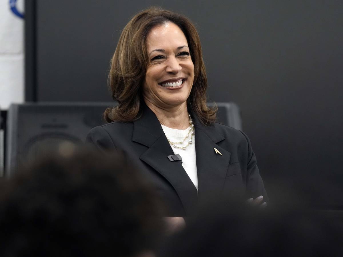 Harris, la prima volta in tv. Trump rilancia gli insulti. Oprah: "Lei è ...