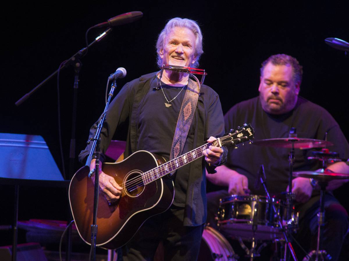 Addio a Kris Kristofferson: è morta una stella (non solo) del country ...