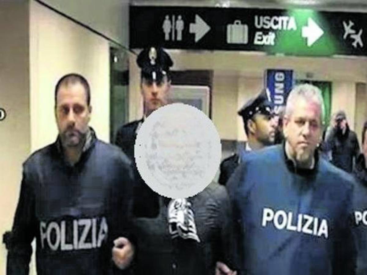 Truffa da 31 milioni. Arrestato a Milano l'hacker super ricercato - il ...
