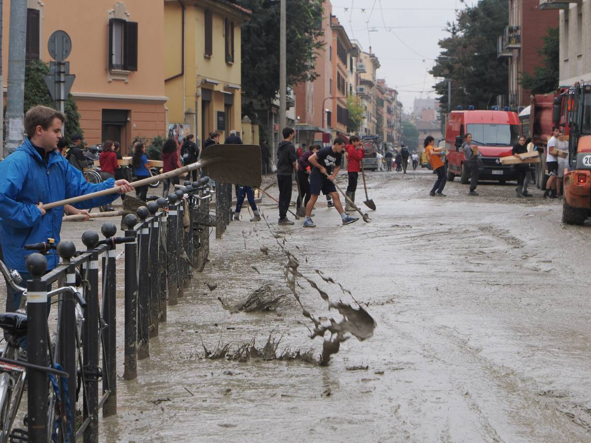 Alluvioni in Emilia: ritardi, veti e sprechi delle giunte rosse - il ...