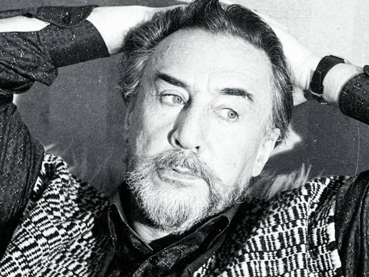 L'inedito Romain Gary fra donne, ladri e soldati - il Giornale