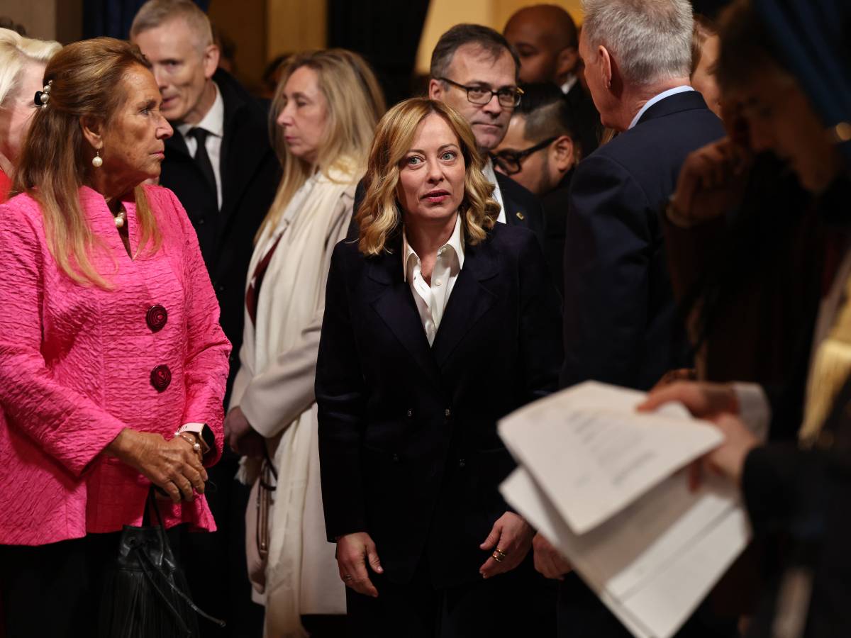 Gli auguri di Meloni a Trump: "Affronteremo insieme le sfide globali ...