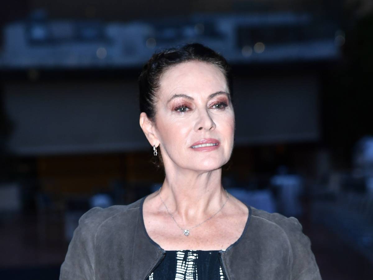 "Fui abusata a 13 anni". La confessione di Elena Sofia Ricci - il Giornale