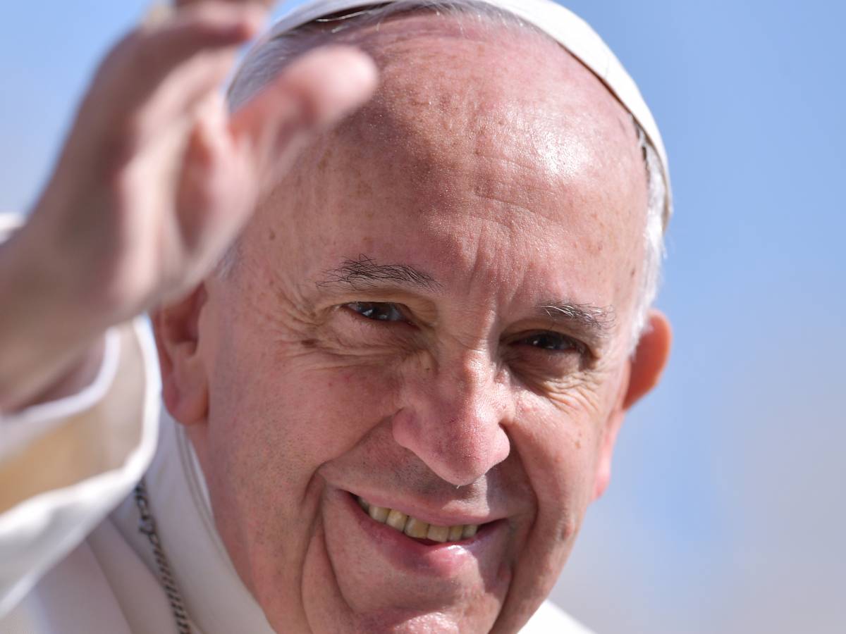 Il Papa prega. "Situazione complessa" - il Giornale