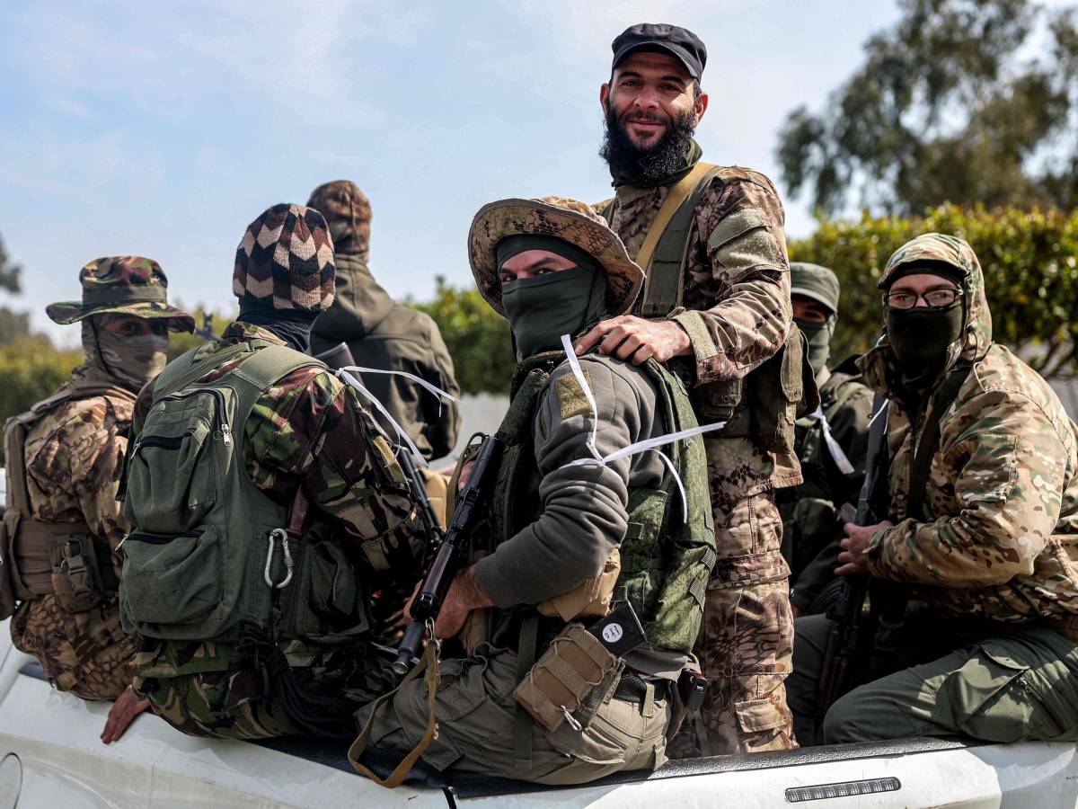 Caos in Siria, oltre mille morti. Alawiti nel mirino del governo, che ...