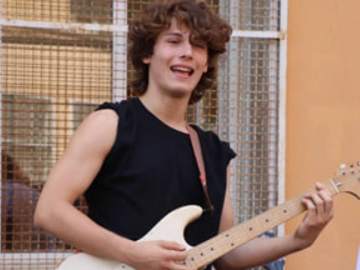 Chi ere Mattia Nicholas Liguori, il il 17enne morto in bici dopo una ...