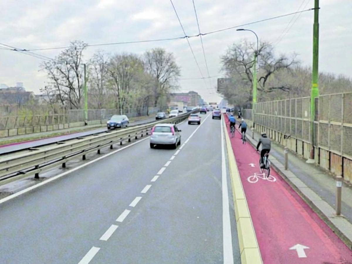 Via ai lavori per la ciclabile sulla Ghisolfa. "Corsie troppo strette ...