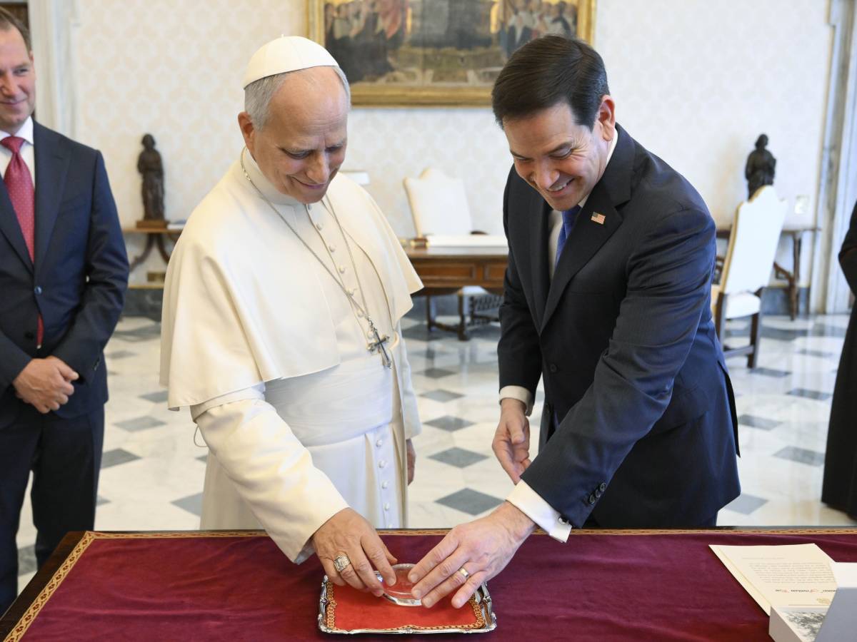 Il Papa benedice l'uomo di Trump. E cita l'ulivo, "pianta della pace ...