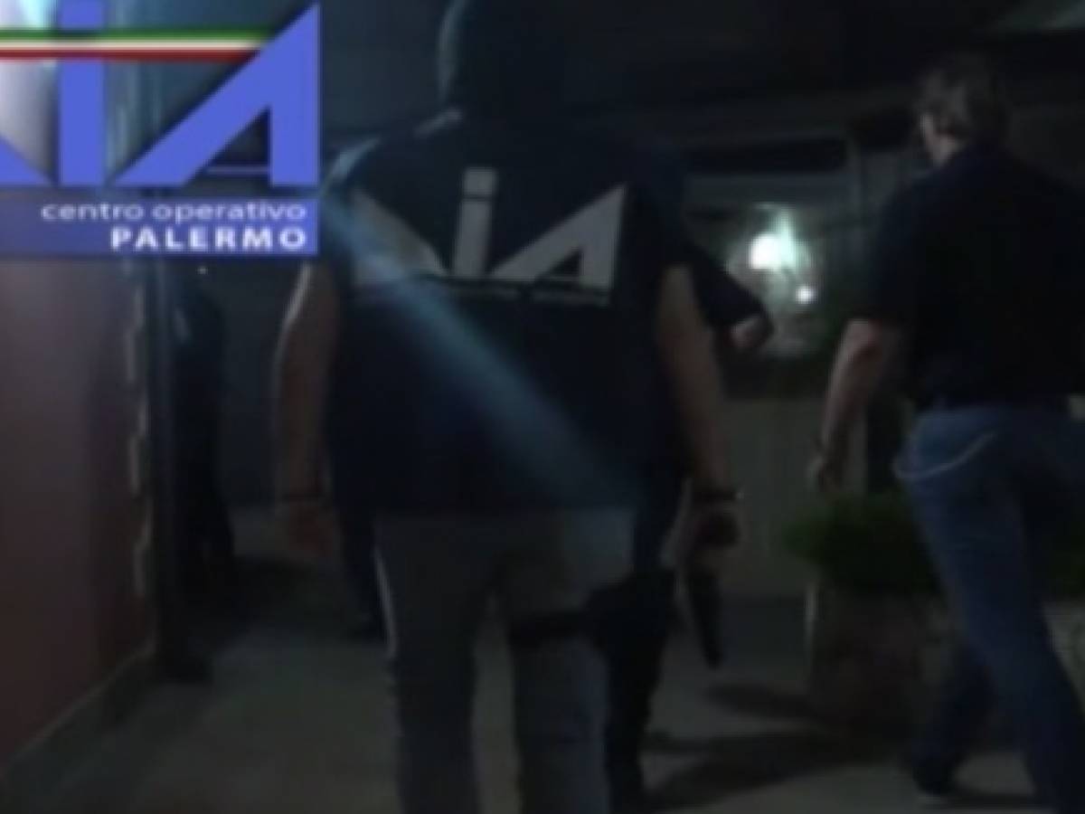 Colpo a clan dell'Arenella. In manette anche il boss Gaetano Scotto ...