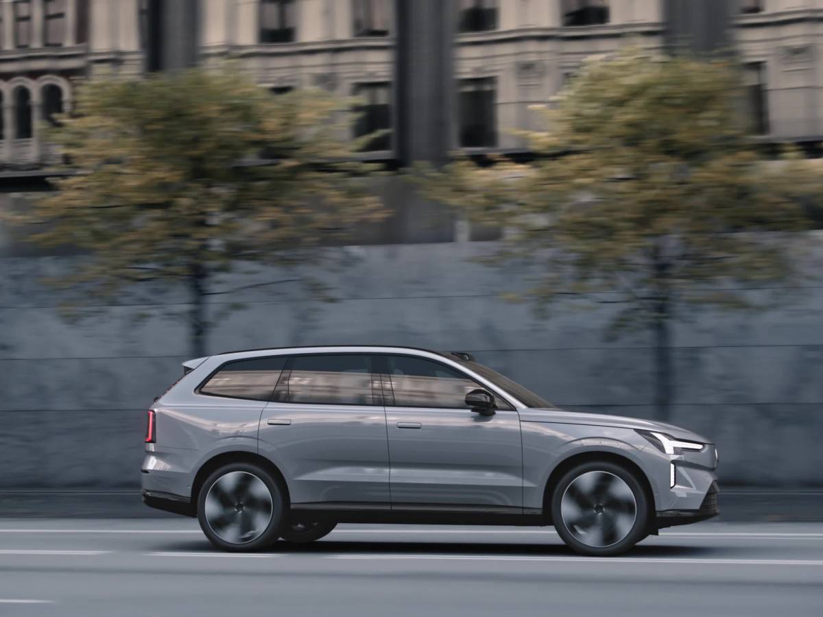 VIDEO: Volvo EX90, il top di gamma svedese full-electric - il Giornale