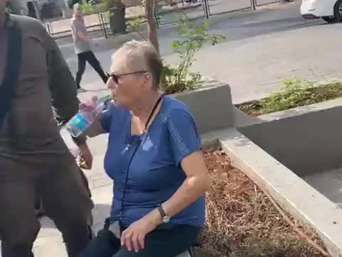VIDEO: Liberata Yaffa Adar, l'85enne israeliana rapita da Hamas - il ...