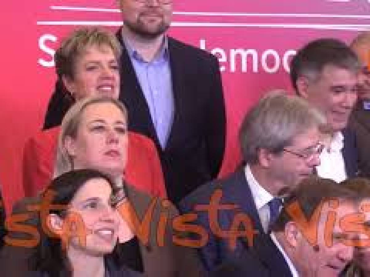 VIDEO: Congresso del Pse, la foto di gruppo dei leader del partito al ... VIDEO: Congresso del Pse, la foto di gruppo dei leader del partito al ...