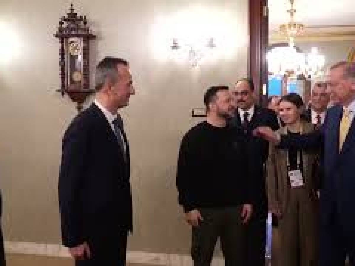 VIDEO: Zelensky ricevuto da Erdogan a Istanbul, al centro dell'incontro la guerra contro la ...