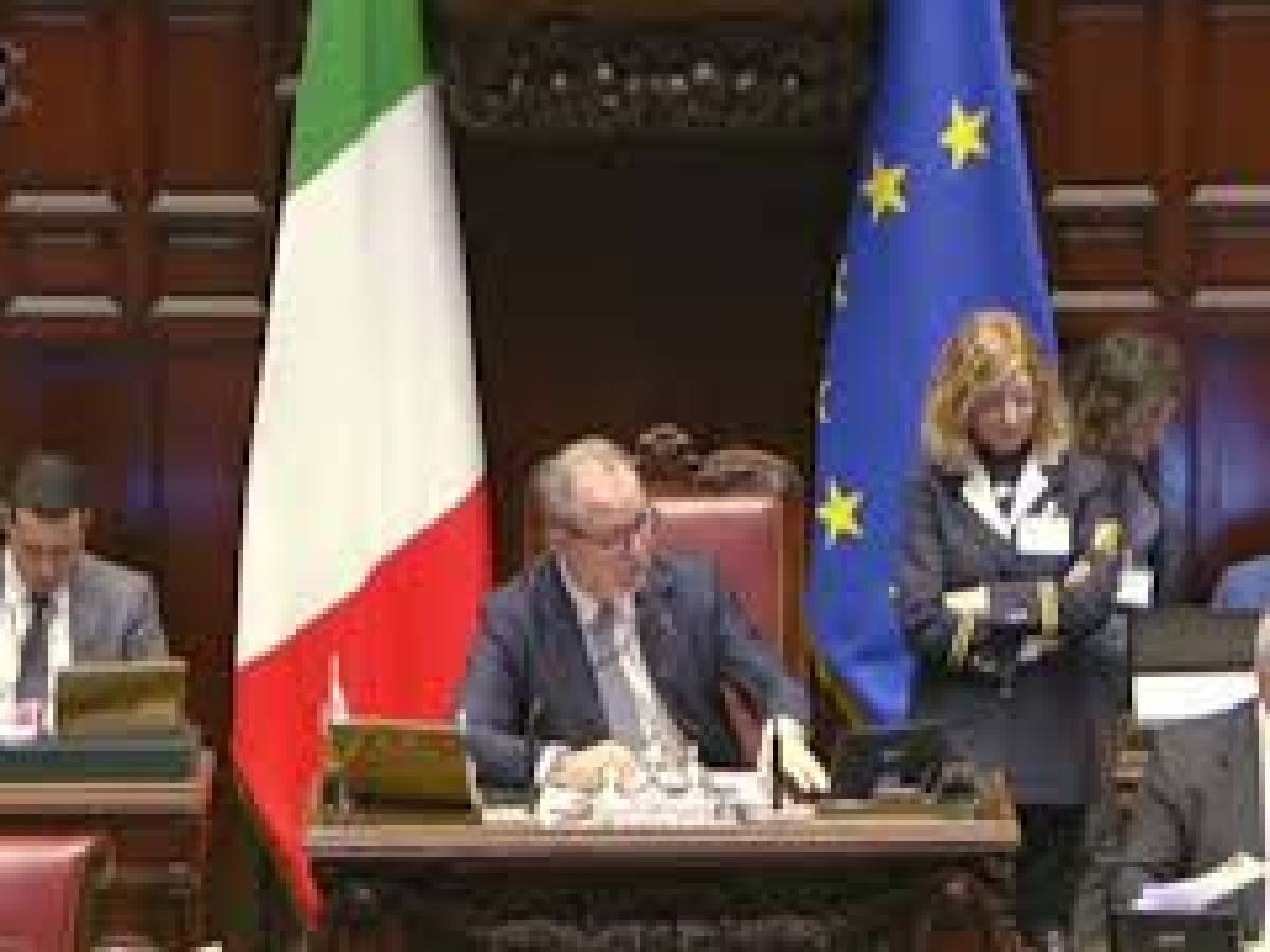 VIDEO: Mulè richiama l'Aula mentre parla Boldrini: "Impossibile andare ...