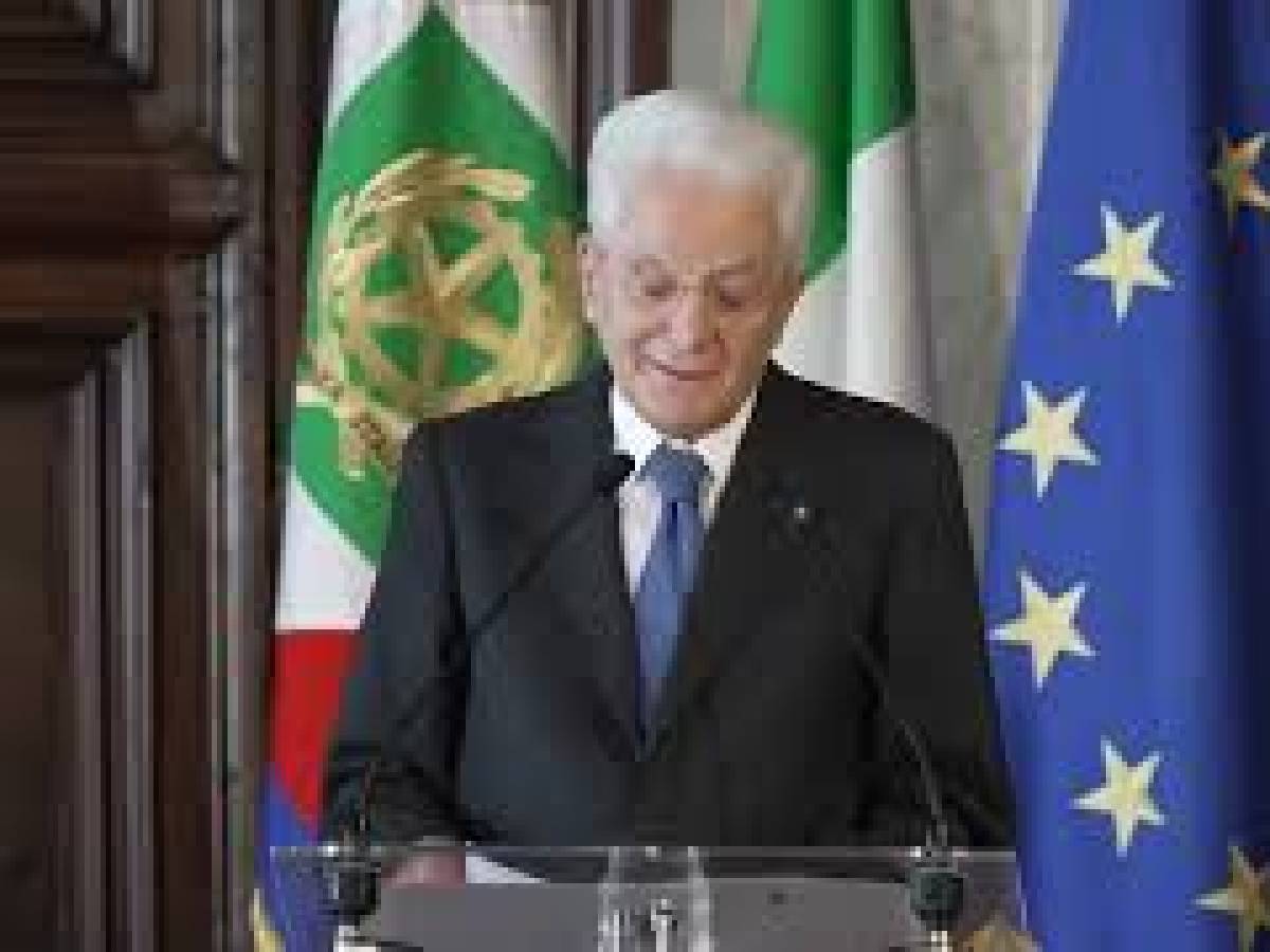 VIDEO: Mattarella: "I giovani ricercatori italiani all'estero vanno ...