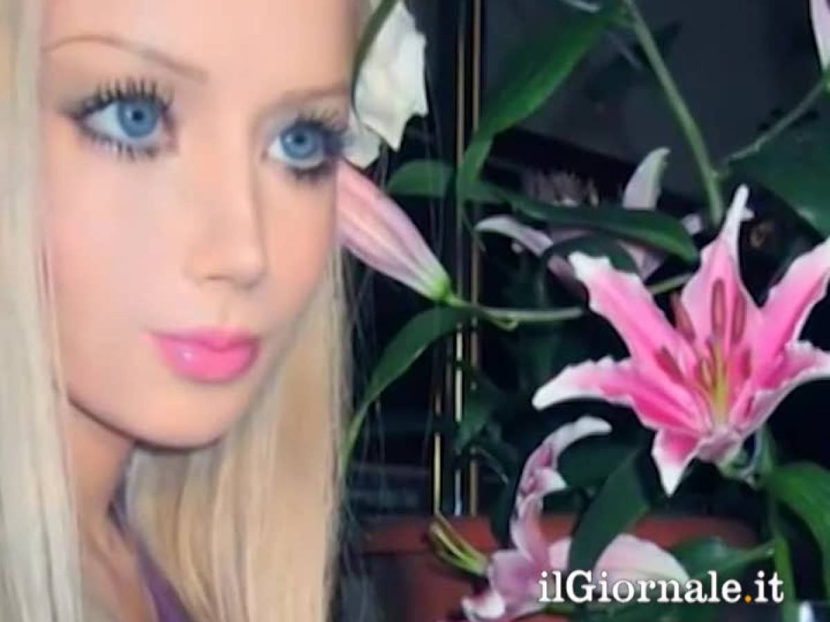 VIDEO: Ecco la Barbie umana - il Giornale
