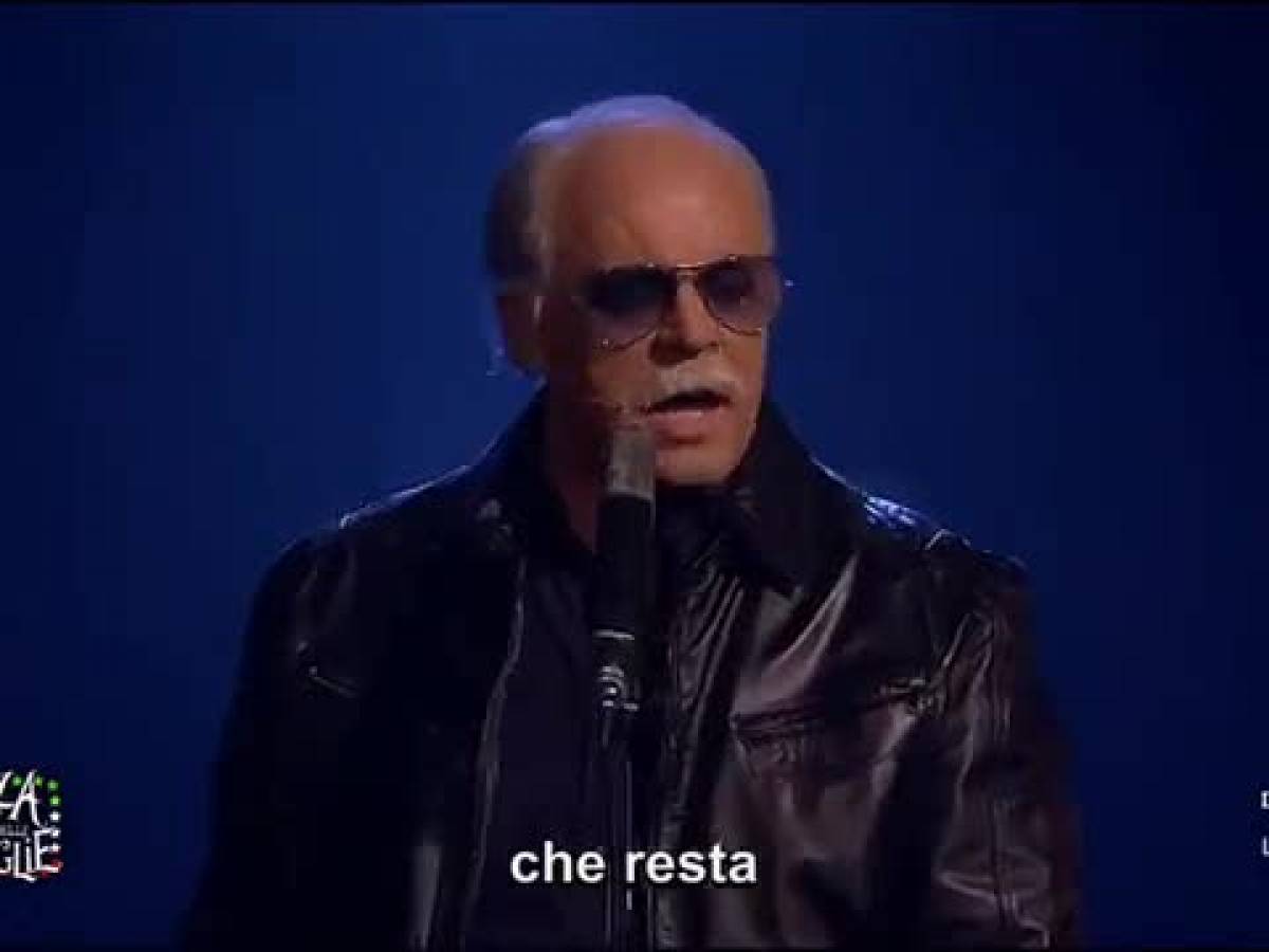 VIDEO: Maurizio Crozza imita Gino Paoli: "Maledetta Svizzera" - il Giornale