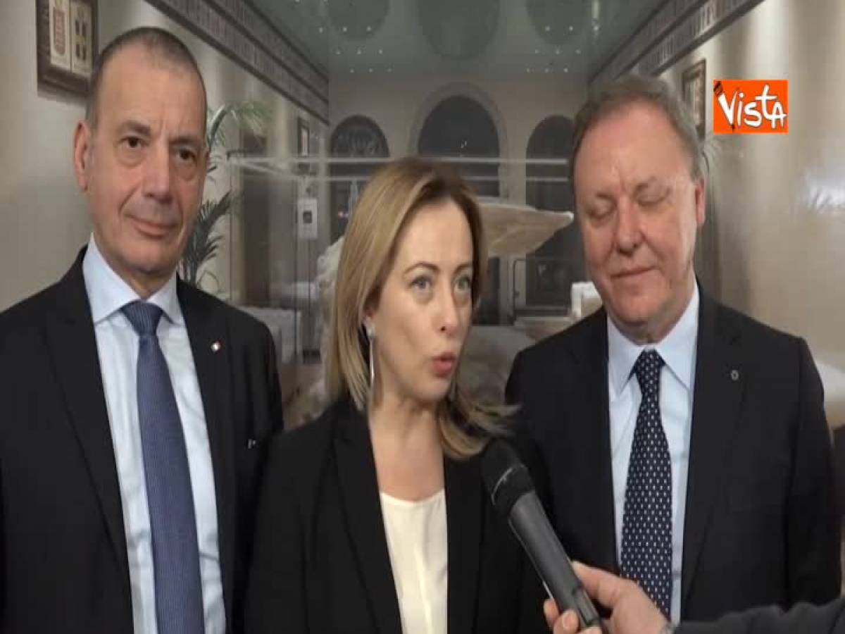 VIDEO: Meloni: “Massimo Giorgetti aderisce a FdI allarghiamo il ...