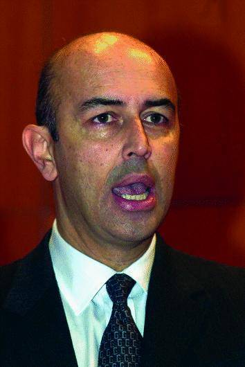 Broglia salta il fosso e promuove Prodi - ilGiornale.it