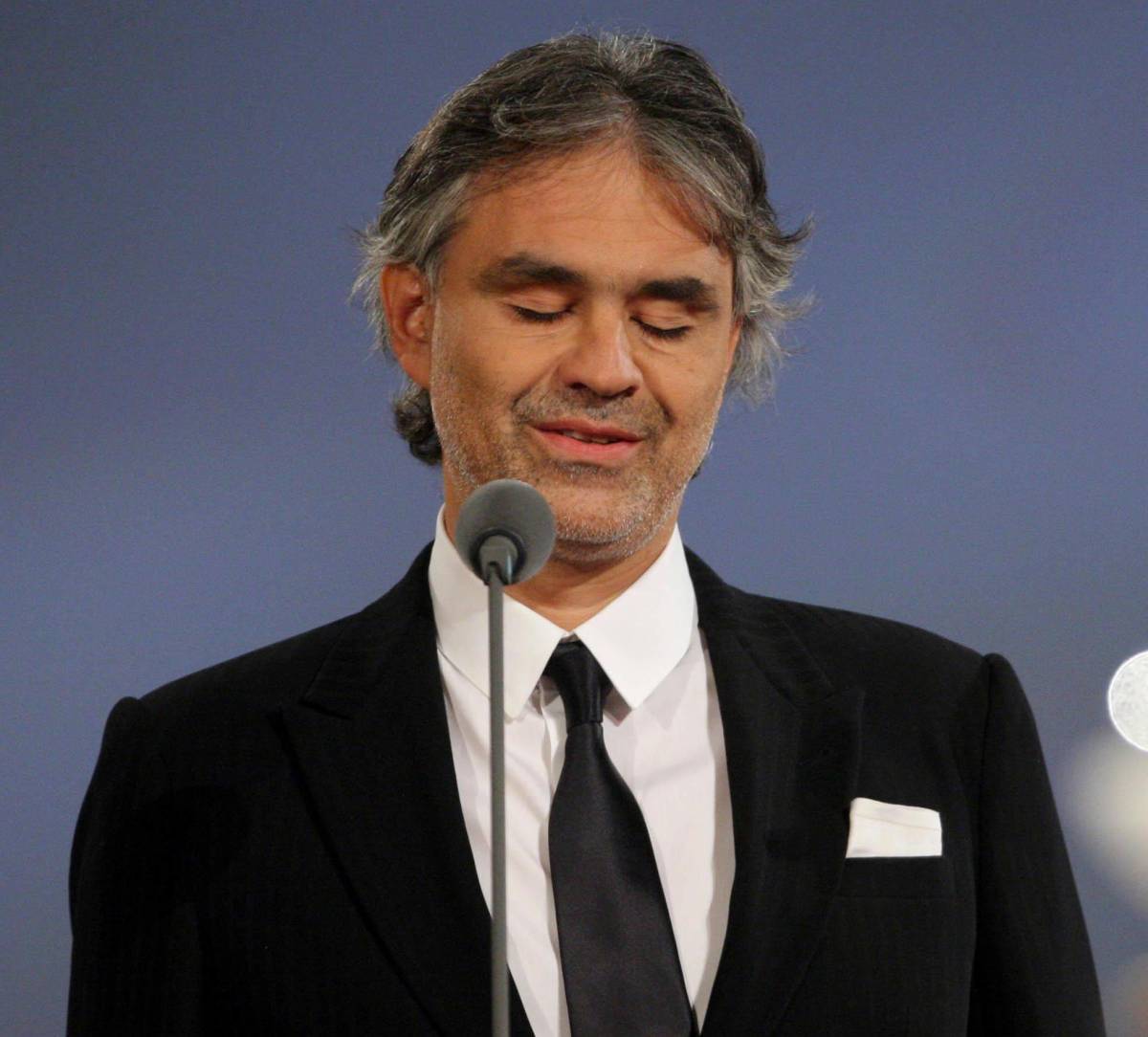 Bocelli benefico e a Los Angeles superconcerto e superesaurito - il ...